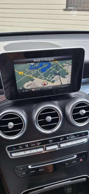 Grey Mercedes-Benz GLC 350 2018 in Marijampole, with an engine capacity of 1.99 L and mileage of 195 thousand km for 15500 €, photo 22 on AUTOMOTO.COM.LV