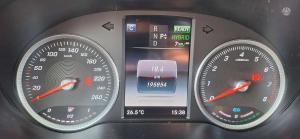 Grey Mercedes-Benz GLC 350 2018 in Marijampole, with an engine capacity of 1.99 L and mileage of 195 thousand km for 15500 €, photo 23 on AUTOMOTO.COM.LV