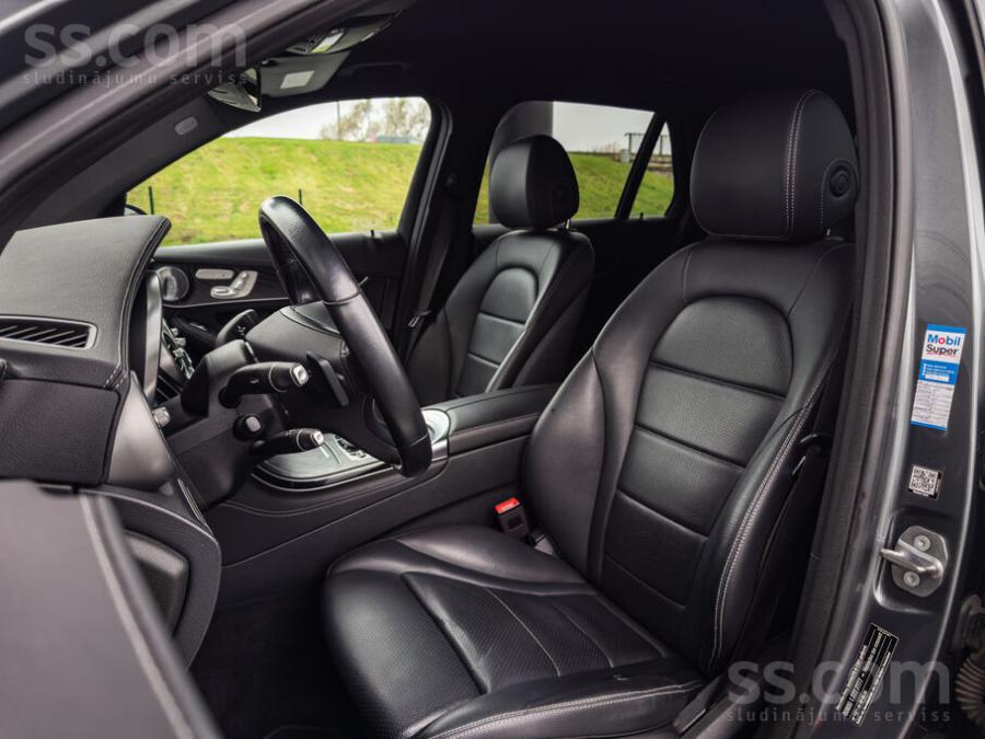 Pelēks Mercedes-Benz GLC 350 2019 Rīga, ar dzinēja tilpumu 3.00 L un nobraukumu 86 tūkst. km par 27900 €, foto 14 vietnē AUTOMOTO.COM.LV