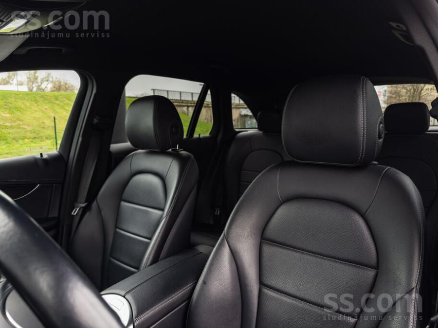 Pelēks Mercedes-Benz GLC 350 2019 Rīga, ar dzinēja tilpumu 3.00 L un nobraukumu 86 tūkst. km par 27900 €, foto 15 vietnē AUTOMOTO.COM.LV