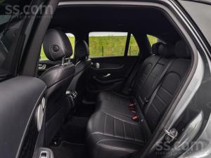 Pelēks Mercedes-Benz GLC 350 2019 Rīga, ar dzinēja tilpumu 3.00 L un nobraukumu 86 tūkst. km par 27900 €, foto 17 vietnē AUTOMOTO.COM.LV