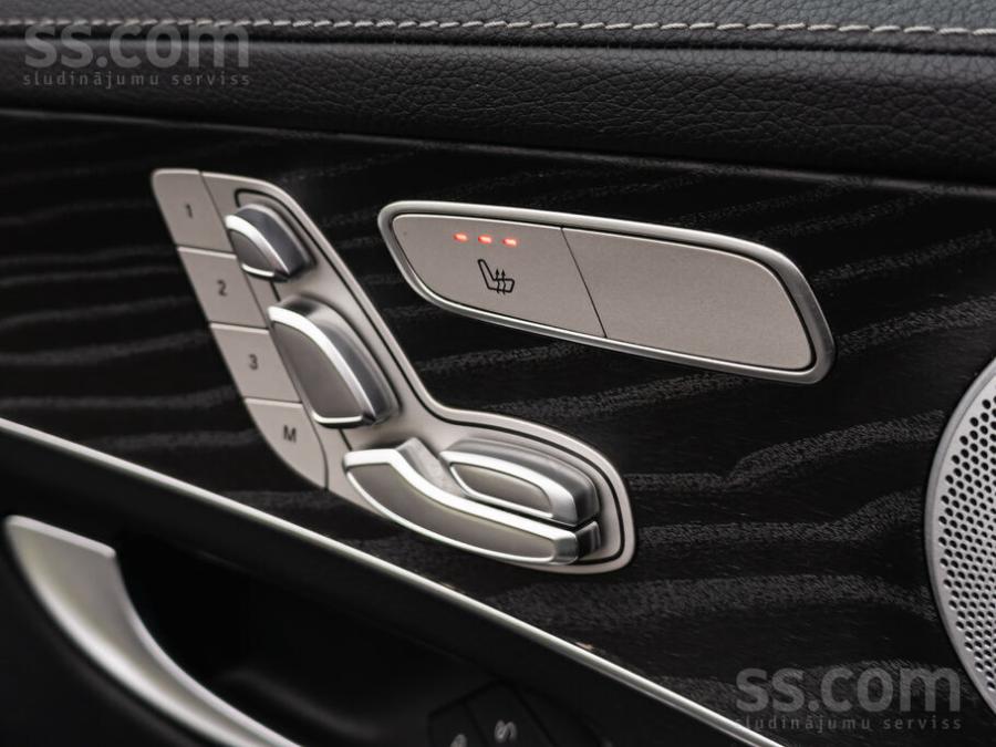Pelēks Mercedes-Benz GLC 350 2019 Rīga, ar dzinēja tilpumu 3.00 L un nobraukumu 86 tūkst. km par 27900 €, foto 21 vietnē AUTOMOTO.COM.LV