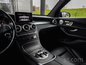 Pelēks Mercedes-Benz GLC 350 2019 Rīga, ar dzinēja tilpumu 3.00 L un nobraukumu 86 tūkst. km par 27900 €, foto 23 vietnē AUTOMOTO.COM.LV
