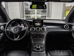 Pelēks Mercedes-Benz GLC 350 2019 Rīga, ar dzinēja tilpumu 3.00 L un nobraukumu 86 tūkst. km par 27900 €, foto 28 vietnē AUTOMOTO.COM.LV