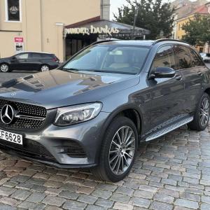Grey Mercedes-Benz GLC 350 2019 in Klaipeda, with an engine capacity of 1.99 L and mileage of 56 thousand km for 23750 €, photo 3 on AUTOMOTO.COM.LV