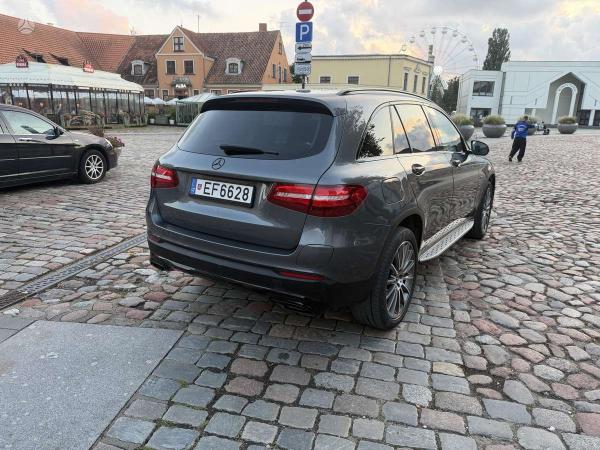 Grey Mercedes-Benz GLC 350 2019 in Klaipeda, with an engine capacity of 1.99 L and mileage of 56 thousand km for 23750 €, photo 6 on AUTOMOTO.COM.LV