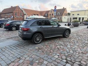 Grey Mercedes-Benz GLC 350 2019 in Klaipeda, with an engine capacity of 1.99 L and mileage of 56 thousand km for 23750 €, photo 7 on AUTOMOTO.COM.LV