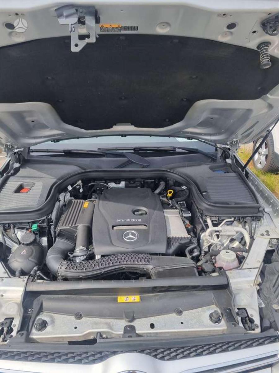 Pelēks Mercedes-Benz GLC 350 2019 Kauņa, ar dzinēja tilpumu 1.99 L un nobraukumu 181 tūkst. km par 19800 €, foto 7 vietnē AUTOMOTO.COM.LV