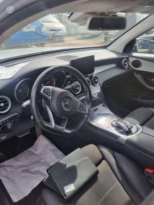 Pelēks Mercedes-Benz GLC 350 2019 Kauņa, ar dzinēja tilpumu 1.99 L un nobraukumu 181 tūkst. km par 19800 €, foto 8 vietnē AUTOMOTO.COM.LV