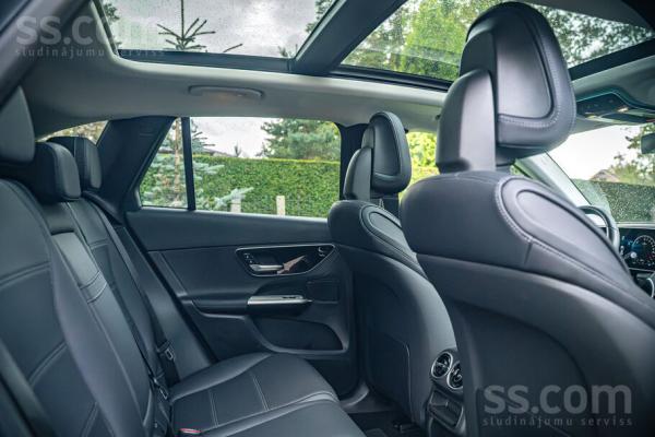 Мерседес GLC 350 2025 в Рига на AUTOMOTO.COM.LV Серый Мерседес GLC 350 2025 в Рига, объемом двигателя 2.00 л и пробегом 16 тыс. км за 68500 €, фото 10 на AUTOMOTO.COM.LV