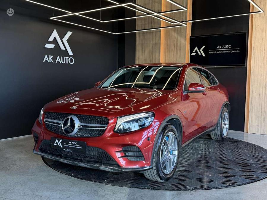 Sarkans Mercedes-Benz GLC 350 2017 Kauņa, ar dzinēja tilpumu 1.99 L un nobraukumu 160 tūkst. km par 23990 €, foto 6 vietnē AUTOMOTO.COM.LV