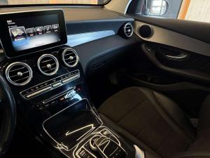Sarkans Mercedes-Benz GLC 350 2017 Kauņa, ar dzinēja tilpumu 1.99 L un nobraukumu 160 tūkst. km par 23990 €, foto 20 vietnē AUTOMOTO.COM.LV