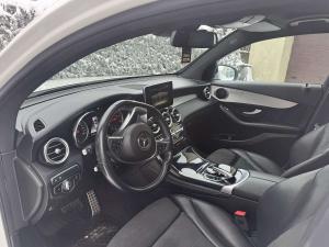 White Mercedes-Benz GLC 350 2018 in Kelme, with an engine capacity of 2.99 L and mileage of 115 thousand km for 29999 €, photo 7 on AUTOMOTO.COM.LV