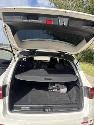Balts Mercedes-Benz GLC 350 2016 Šauļi, ar dzinēja tilpumu 1.99 L un nobraukumu 196 tūkst. km par 12900 €, foto 24 vietnē AUTOMOTO.COM.LV