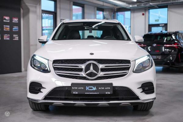 Balts Mercedes-Benz GLC 350 2017 Marijampole, ar dzinēja tilpumu 2.99 L un nobraukumu 203 tūkst. km par 22450 €, foto 3 vietnē AUTOMOTO.COM.LV