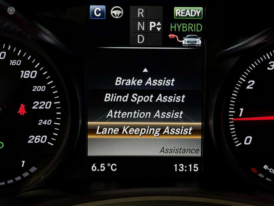 Белый Мерседес GLC 350 2017 в Каунас, объемом двигателя 1.99 л и пробегом 147 тыс. км за 23990 €, фото 33 на AUTOMOTO.COM.LV