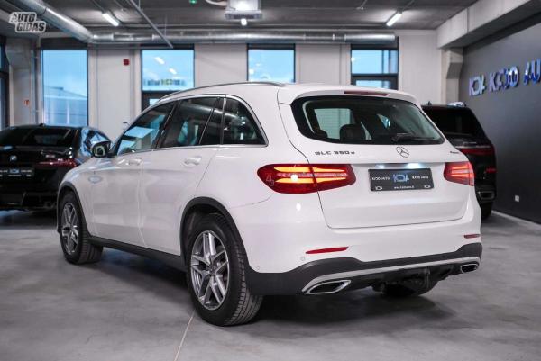 White Mercedes-Benz GLC 350 2017 in Marijampole, with an engine capacity of 3.00 L and mileage of 203 thousand km for 21250 €, photo 8 on AUTOMOTO.COM.LV
