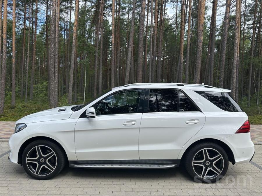Balts Mercedes-Benz GLC 350 2017 Rīga, ar dzinēja tilpumu 3.50 L un nobraukumu 99 tūkst. km par 31900 €, foto 5 vietnē AUTOMOTO.COM.LV