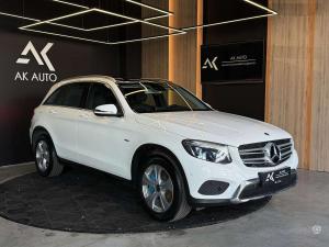 Balts Mercedes-Benz GLC 350 2017 Kauņa, ar dzinēja tilpumu 1.99 L un nobraukumu 140 tūkst. km par 19990 €, foto 3 vietnē AUTOMOTO.COM.LV