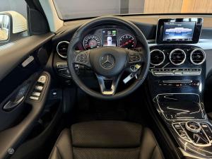 Balts Mercedes-Benz GLC 350 2017 Kauņa, ar dzinēja tilpumu 1.99 L un nobraukumu 140 tūkst. km par 19990 €, foto 14 vietnē AUTOMOTO.COM.LV