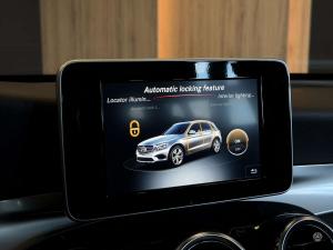 Balts Mercedes-Benz GLC 350 2017 Kauņa, ar dzinēja tilpumu 1.99 L un nobraukumu 140 tūkst. km par 19990 €, foto 32 vietnē AUTOMOTO.COM.LV