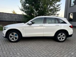 Balts Mercedes-Benz GLC 350 2017 Kaišiadorys, ar dzinēja tilpumu 2.00 L un nobraukumu 177 tūkst. km par 18950 €, foto 9 vietnē AUTOMOTO.COM.LV