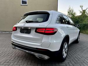 Balts Mercedes-Benz GLC 350 2017 Kaišiadorys, ar dzinēja tilpumu 2.00 L un nobraukumu 177 tūkst. km par 18950 €, foto 15 vietnē AUTOMOTO.COM.LV