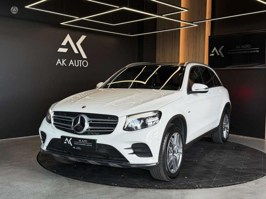 Balts Mercedes-Benz GLC 350 2017 Kauņa, ar dzinēja tilpumu 1.99 L un nobraukumu 163 tūkst. km par 20990 €, foto 6 vietnē AUTOMOTO.COM.LV