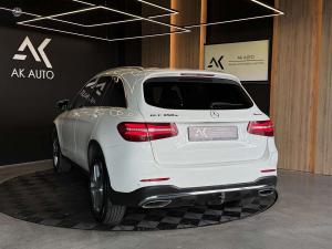 Balts Mercedes-Benz GLC 350 2017 Kauņa, ar dzinēja tilpumu 1.99 L un nobraukumu 163 tūkst. km par 20990 €, foto 9 vietnē AUTOMOTO.COM.LV