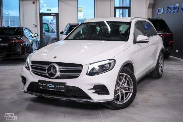 White Mercedes-Benz GLC 350 2017 in Kaunas, with an engine capacity of 3.00 L and mileage of 203 thousand km for 19950 €, photo 5 on AUTOMOTO.COM.LV