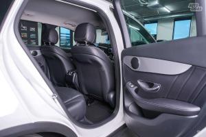 Белый Мерседес GLC 350 2017 в Каунас, объемом двигателя 3.00 л и пробегом 203 тыс. км за 19950 €, фото 33 на AUTOMOTO.COM.LV