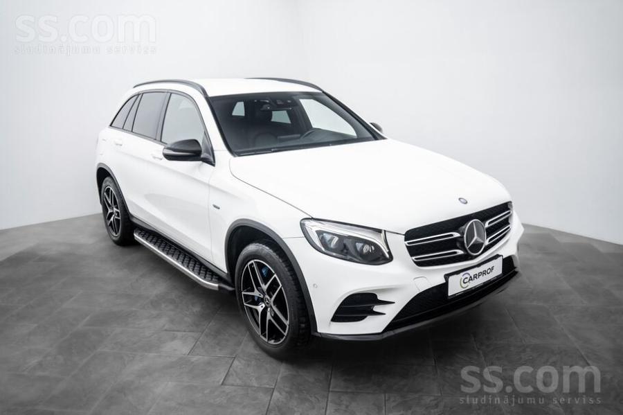 Белый Мерседес GLC 350 2017 в Таллин, объемом двигателя 2.00 л и пробегом 228 тыс. км за 17999 €, фото 6 на AUTOMOTO.COM.LV