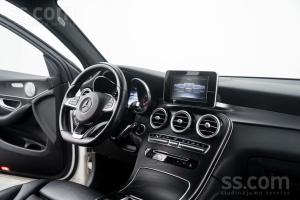 Белый Мерседес GLC 350 2017 в Таллин, объемом двигателя 2.00 л и пробегом 228 тыс. км за 17999 €, фото 14 на AUTOMOTO.COM.LV