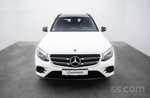 Белый Мерседес GLC 350 2018 в Таллин, объемом двигателя 2.00 л и пробегом 174 тыс. км за 19999 €, фото 3 на AUTOMOTO.COM.LV