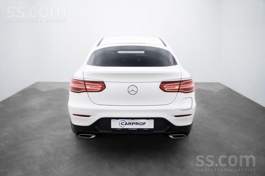 Balts Mercedes-Benz GLC 350 2018 Tallina, ar dzinēja tilpumu 2.00 L un nobraukumu 160 tūkst. km par 26599 €, foto 8 vietnē AUTOMOTO.COM.LV