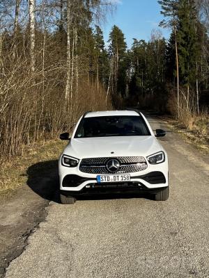 Balts Mercedes-Benz glc-400 2020 Rīga, ar dzinēja tilpumu 3.00 L un nobraukumu 114 tūkst. km par 36000 €, foto 6 vietnē AUTOMOTO.COM.LV