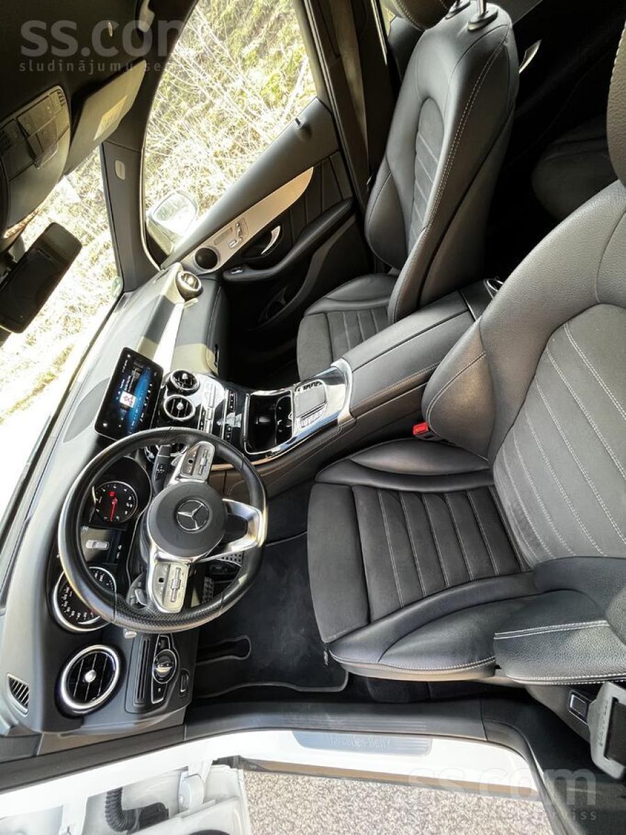 Balts Mercedes-Benz glc-400 2020 Rīga, ar dzinēja tilpumu 3.00 L un nobraukumu 114 tūkst. km par 36000 €, foto 25 vietnē AUTOMOTO.COM.LV