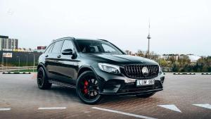 Черный Мерседес GLC 43 AMG 2017 в Вильнюс, объемом двигателя 3.00 л и пробегом 123 тыс. км за 29499 €, фото 5 на AUTOMOTO.COM.LV