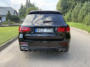 Black Mercedes-Benz GLC 43 AMG 2017 in Raseiniai, with an engine capacity of 3.00 L and mileage of 116 thousand km for 16900 €, photo 8 on AUTOMOTO.COM.LV