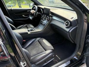 Black Mercedes-Benz GLC 43 AMG 2017 in Raseiniai, with an engine capacity of 3.00 L and mileage of 116 thousand km for 16900 €, photo 12 on AUTOMOTO.COM.LV