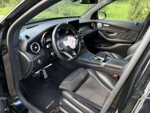 Black Mercedes-Benz GLC 43 AMG 2017 in Raseiniai, with an engine capacity of 3.00 L and mileage of 116 thousand km for 16900 €, photo 16 on AUTOMOTO.COM.LV