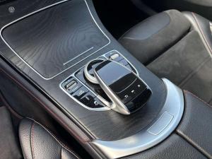 Black Mercedes-Benz GLC 43 AMG 2017 in Raseiniai, with an engine capacity of 3.00 L and mileage of 116 thousand km for 16900 €, photo 19 on AUTOMOTO.COM.LV