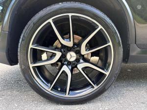 Black Mercedes-Benz GLC 43 AMG 2017 in Raseiniai, with an engine capacity of 3.00 L and mileage of 116 thousand km for 16900 €, photo 31 on AUTOMOTO.COM.LV