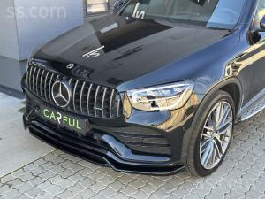 Black Mercedes-Benz GLC 43 AMG 2021 in Riga, with an engine capacity of 3.00 L and mileage of 162 thousand km for 37500 €, photo 4 on AUTOMOTO.COM.LV