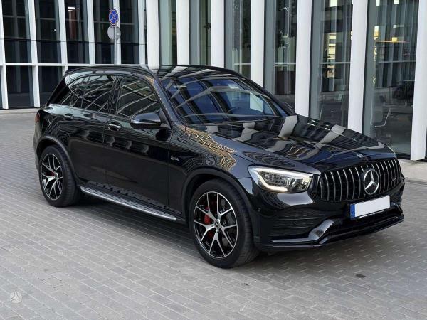 Черный Мерседес GLC 43 AMG 2021 в Вильнюс, объемом двигателя 3.00 л и пробегом 53 тыс. км за 35000 €, фото 7 на AUTOMOTO.COM.LV