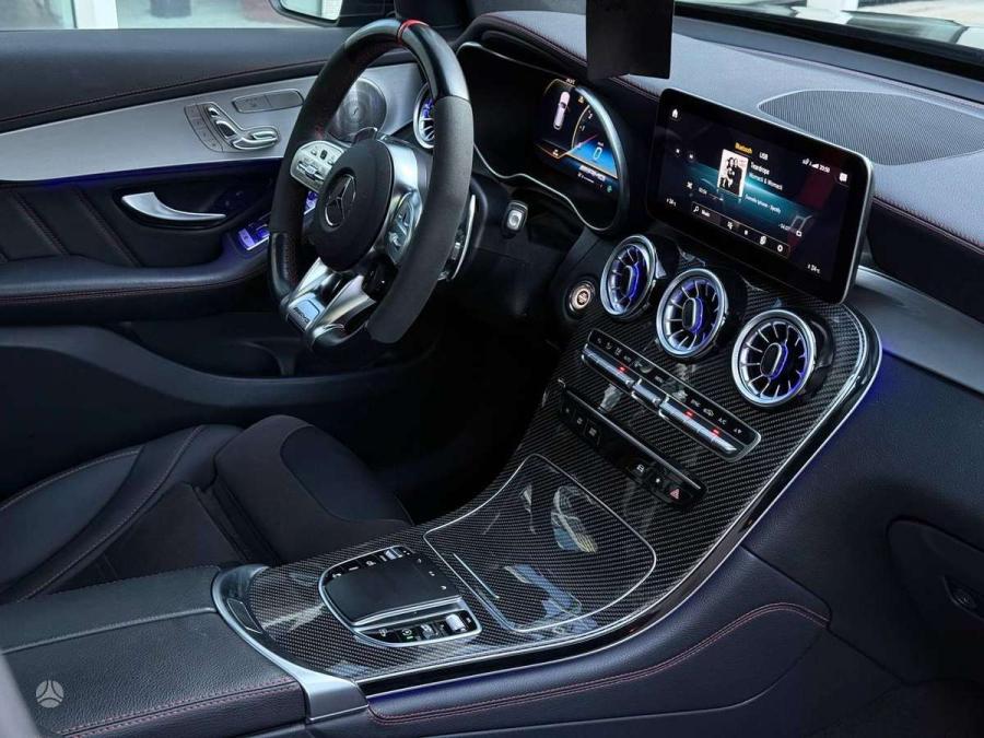 Черный Мерседес GLC 43 AMG 2021 в Вильнюс, объемом двигателя 3.00 л и пробегом 53 тыс. км за 35000 €, фото 14 на AUTOMOTO.COM.LV