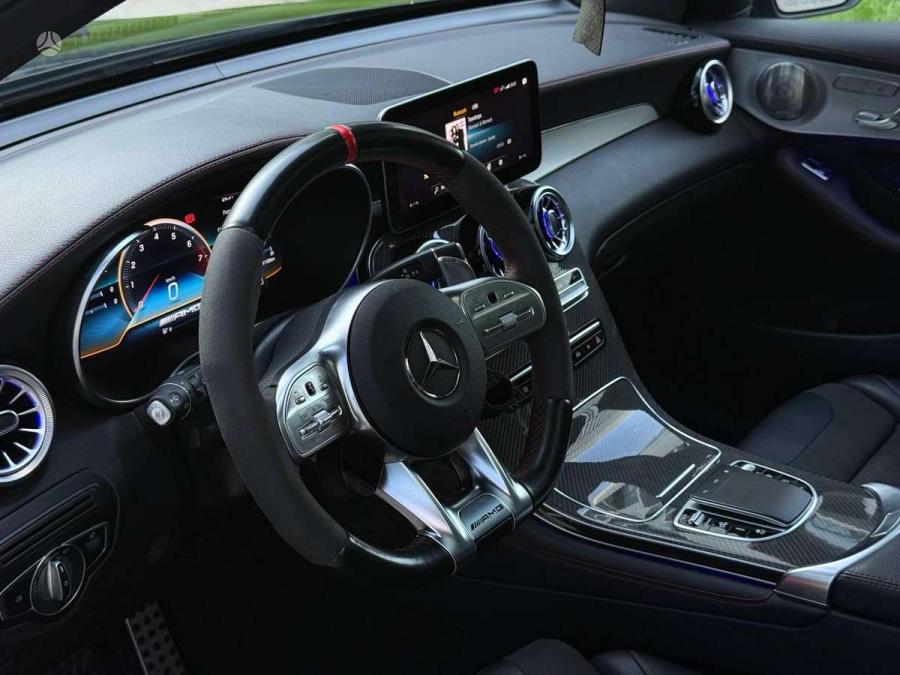 Черный Мерседес GLC 43 AMG 2021 в Вильнюс, объемом двигателя 3.00 л и пробегом 53 тыс. км за 35000 €, фото 17 на AUTOMOTO.COM.LV