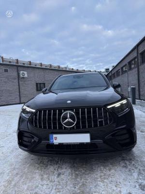 Melns Mercedes-Benz GLC 43 AMG 2024 Marijampole, ar dzinēja tilpumu 1.99 L un nobraukumu 16 tūkst. km par 83900 €, foto 4 vietnē AUTOMOTO.COM.LV