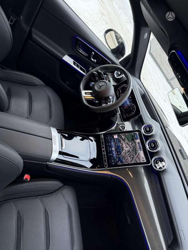 Black Mercedes-Benz GLC 43 AMG 2024 in Marijampole, with an engine capacity of 1.99 L and mileage of 16 thousand km for 83900 €, photo 11 on AUTOMOTO.COM.LV