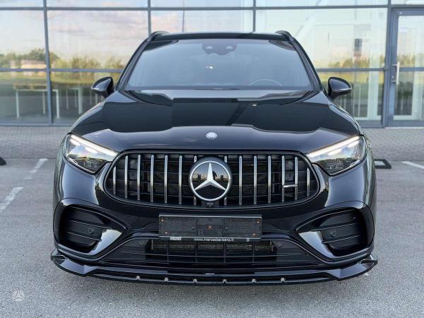 Black Mercedes-Benz GLC 43 AMG 2024 in Panevezys, with an engine capacity of 2.00 L and mileage of 42 thousand km for 67900 €, photo 3 on AUTOMOTO.COM.LV